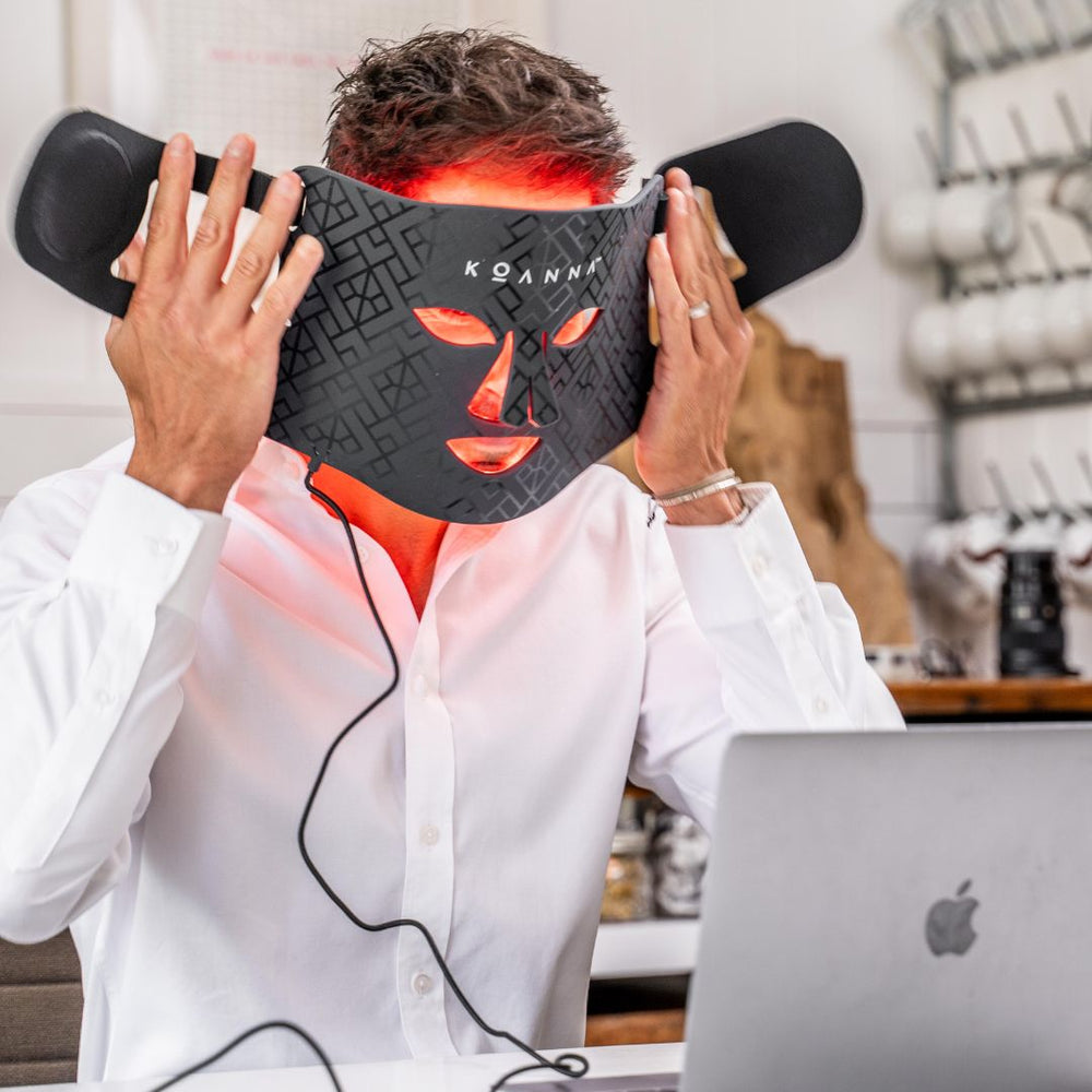 What is an LED Light Therapy Mask?